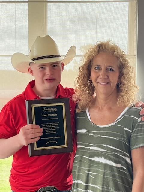 Communication Works | Easterseals Disability & Community Services